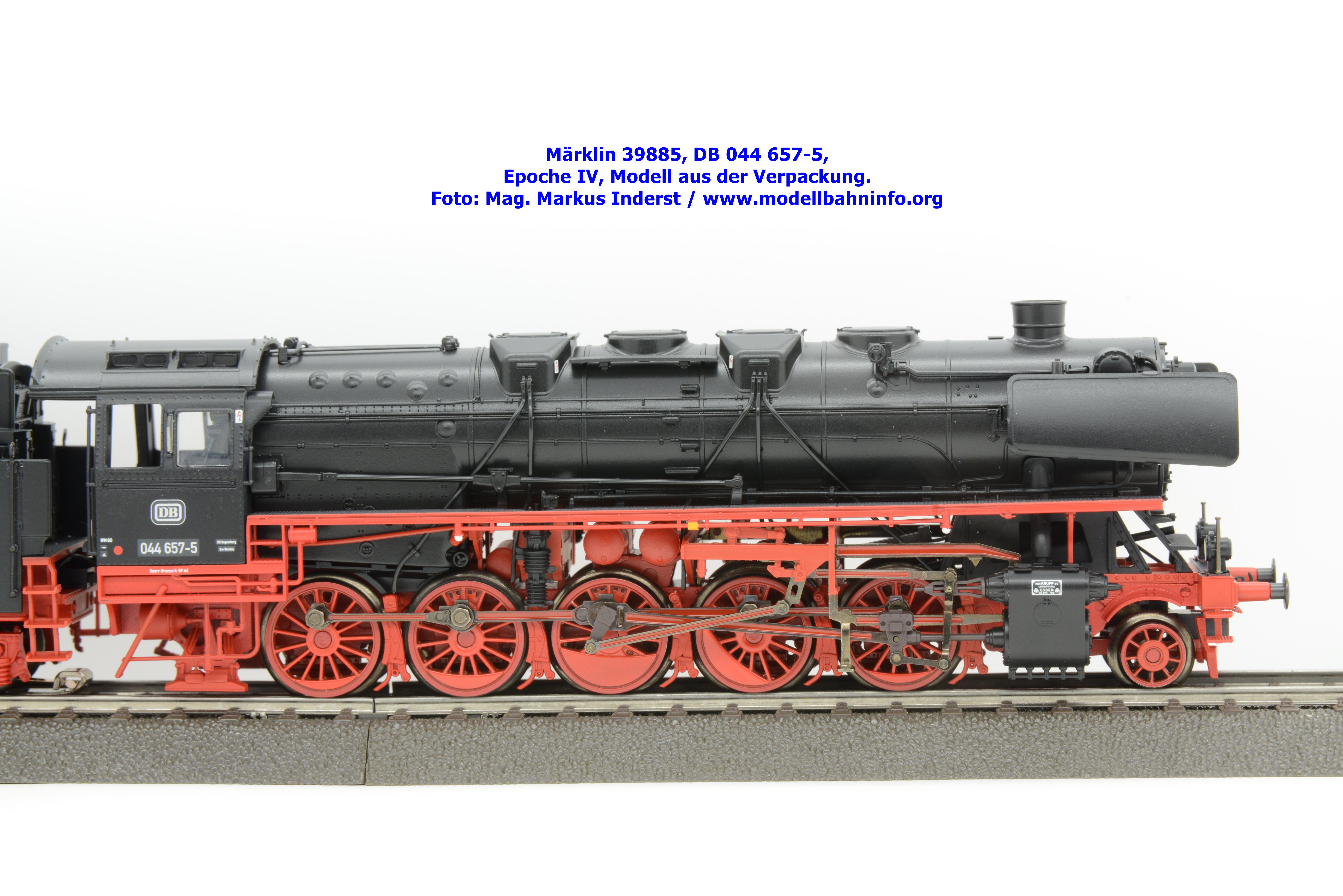 Trix 22985 / 22986 / Märklin 39885: DB-Baureihe 44 / 043 / 044 ...