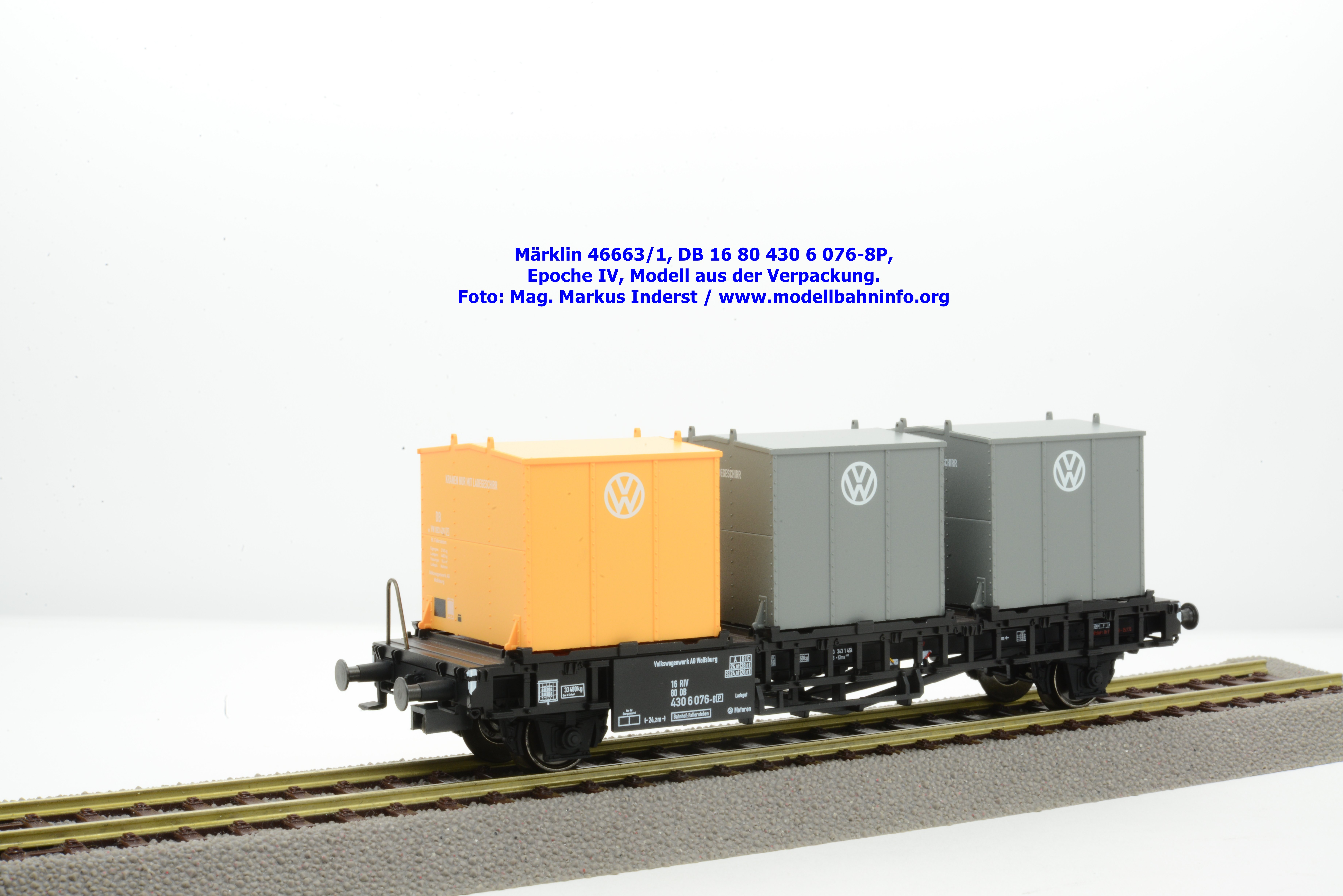 Trix 24161 / 24162 & Märklin 46661 / 46663 – VW Behältertragwagen ...